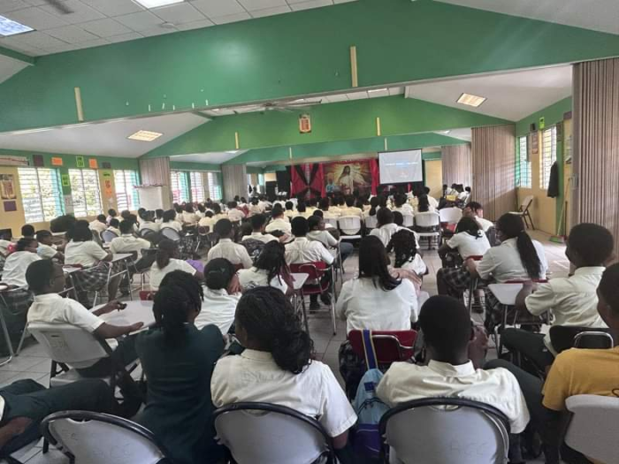 The BVI Seventh-day Adventist School Introduces E-testing with Inspera ...
